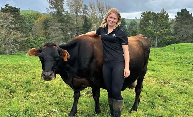 Travel to Oz beckons - Young Country